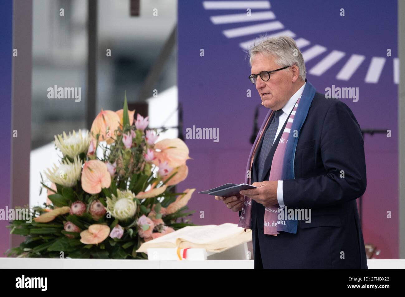 Thomas sternberg hi-res stock photography and images - Alamy