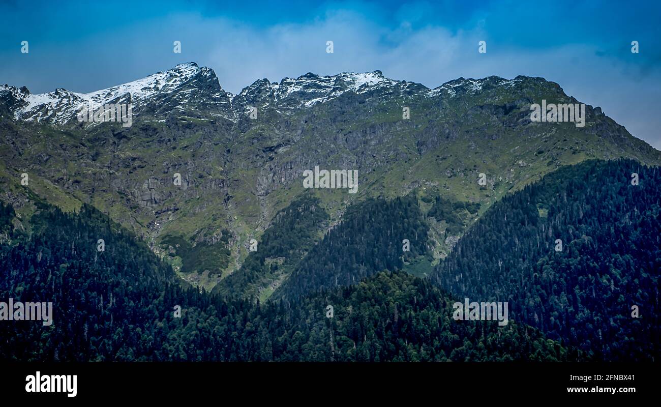 Mountains without trees hi-res stock photography and images - Alamy