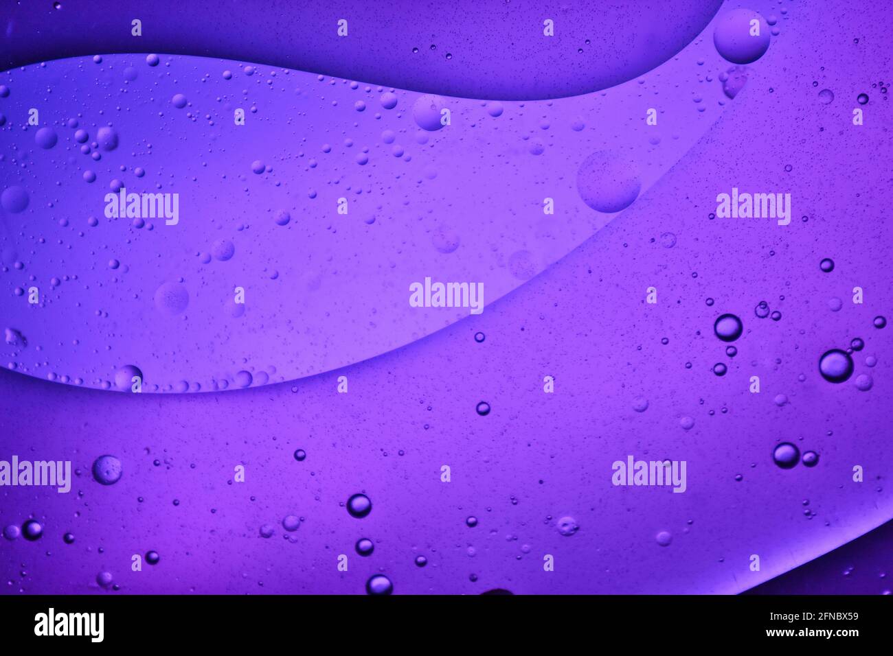 Purple liquid hi-res stock photography and images - Alamy
