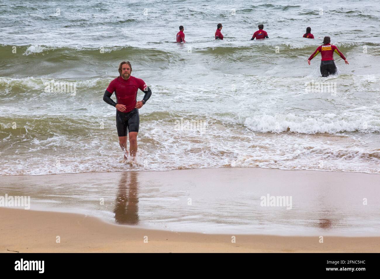 Rain beach england 196* hi-res stock photography and images - Alamy