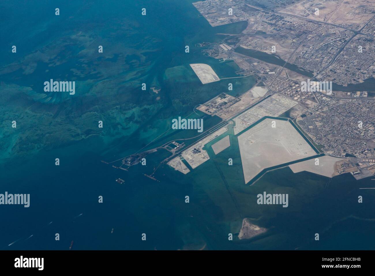 Oil and gas infrastructure map hi-res stock photography and images - Alamy