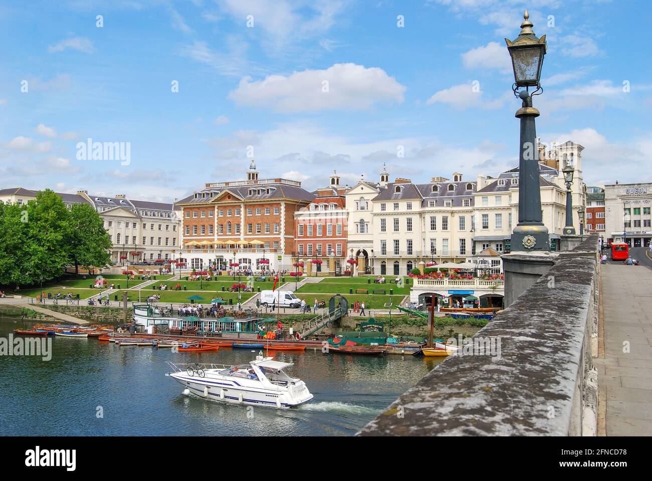 Riverside buildings from thames hi-res stock photography and images - Alamy