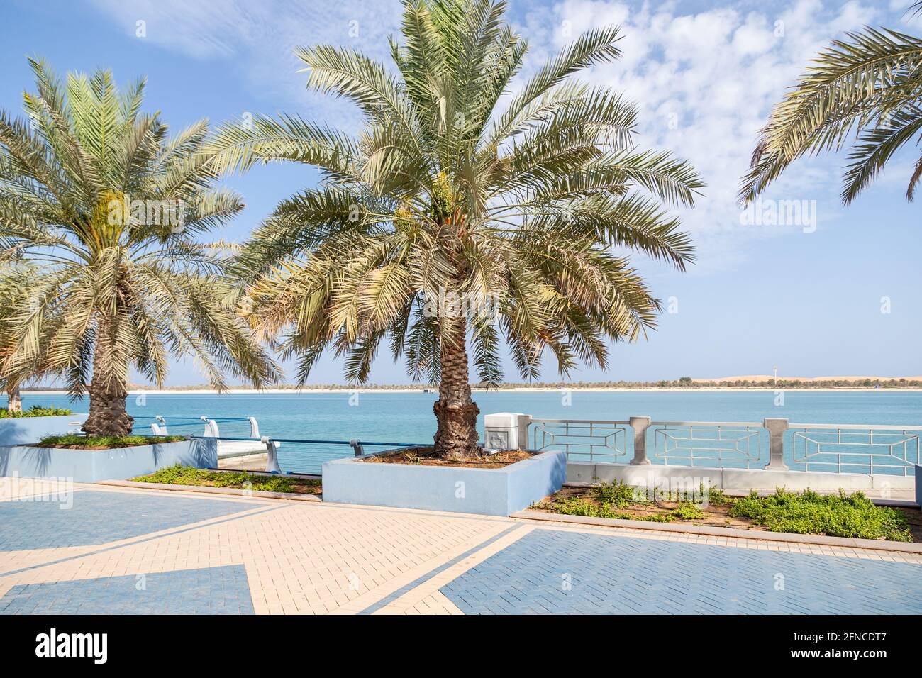 Abu dhabi corniche hi-res stock photography and images - Alamy