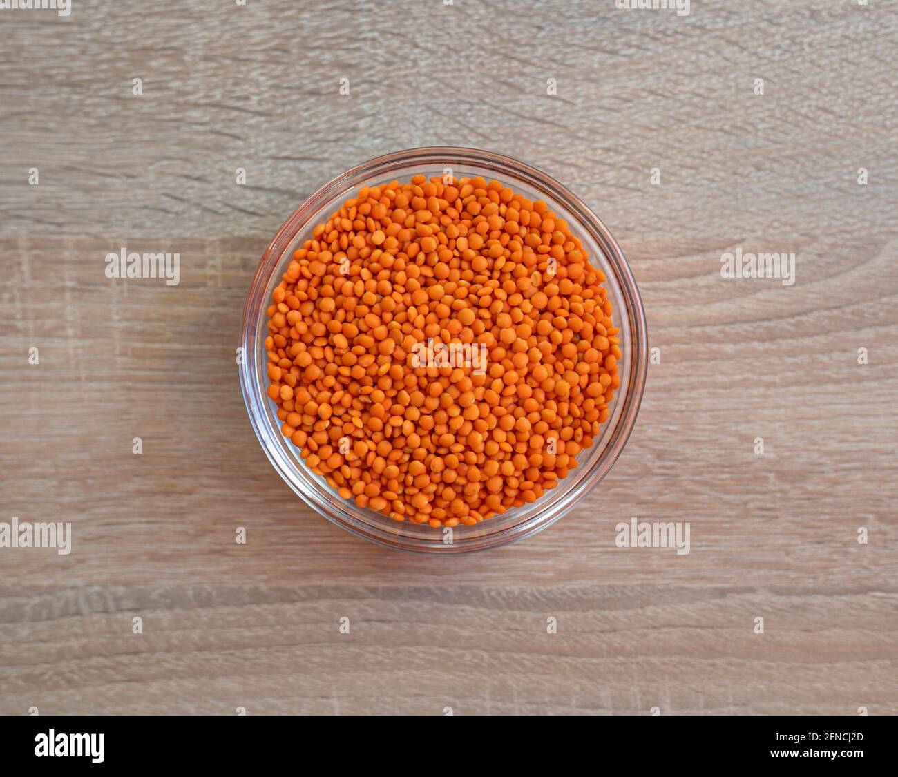 Whole red lentils hi-res stock photography and images - Alamy