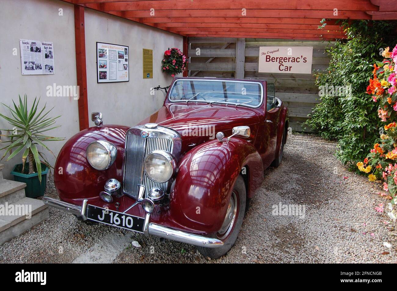 Bergeracs car hi-res stock photography and images - Alamy