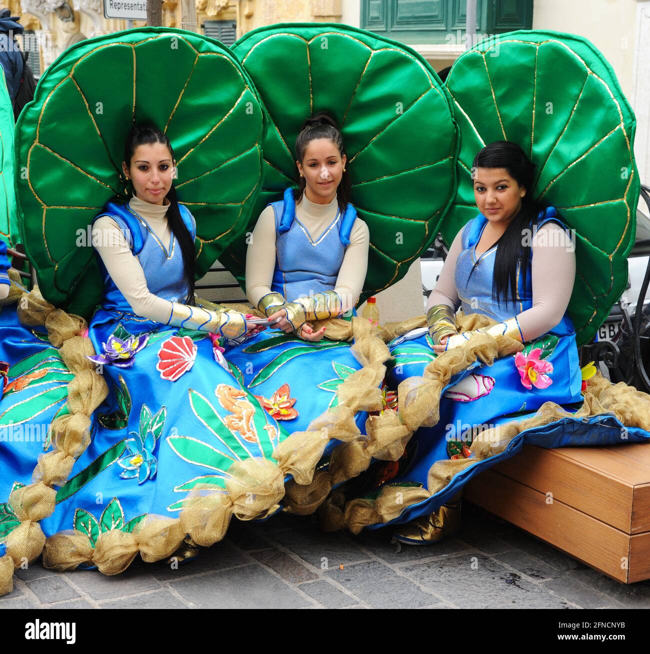Spectacular female in carnival costume hi-res stock photography and ...
