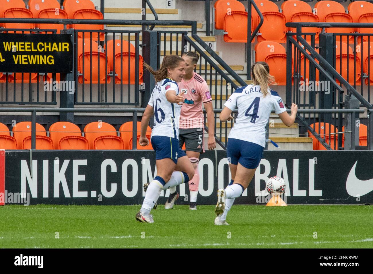 Kit graham 16 hi-res stock photography and images - Alamy