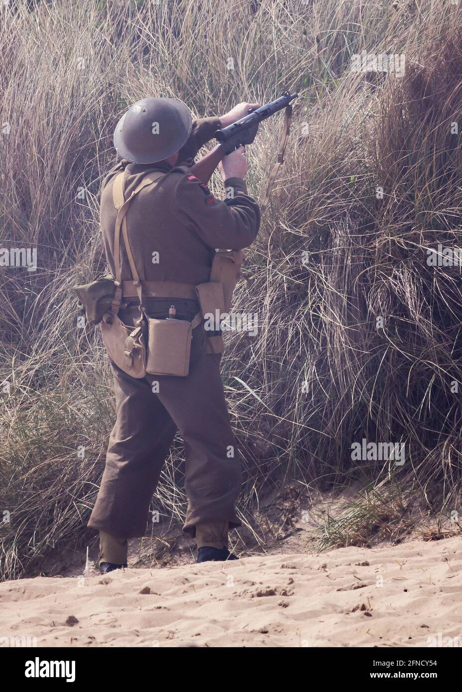 Allied soliders hi-res stock photography and images - Alamy