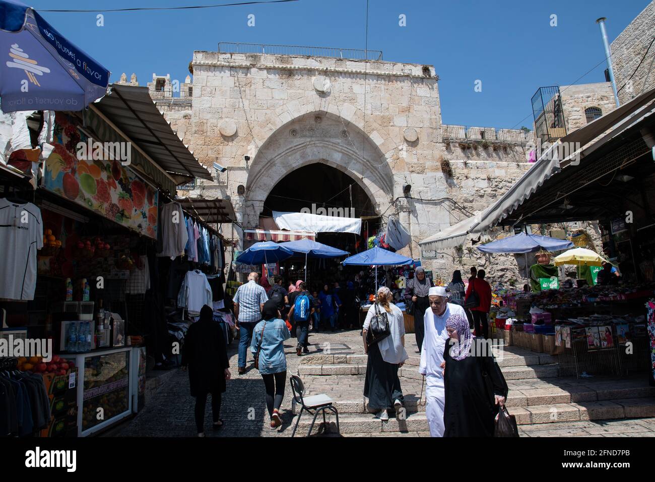 Damascus gate jerusalem muslim quarter hi-res stock photography and ...