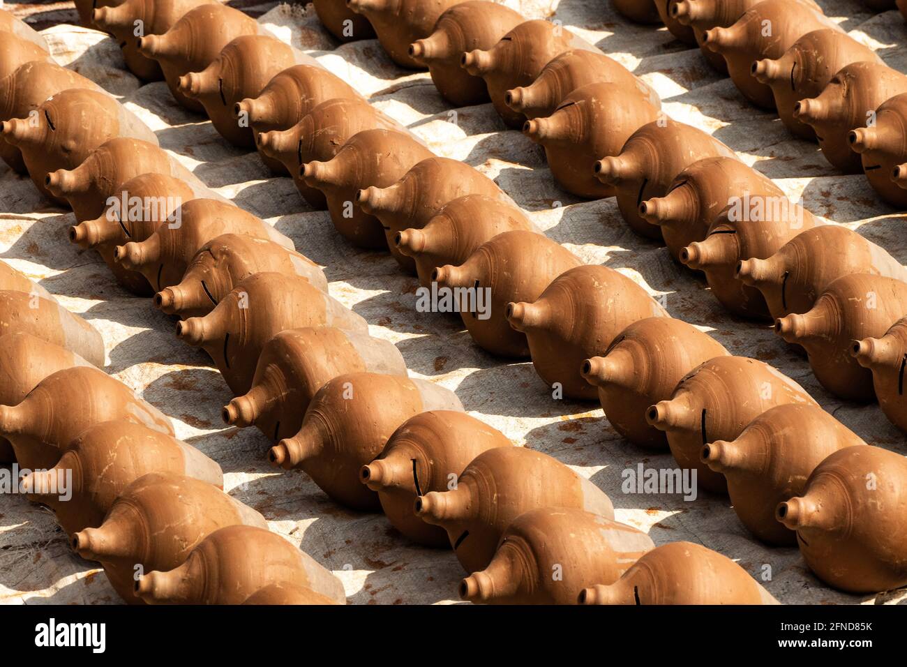 Pottery drying in the sun in Kathmandu, Nepal Stock Photo - Alamy
