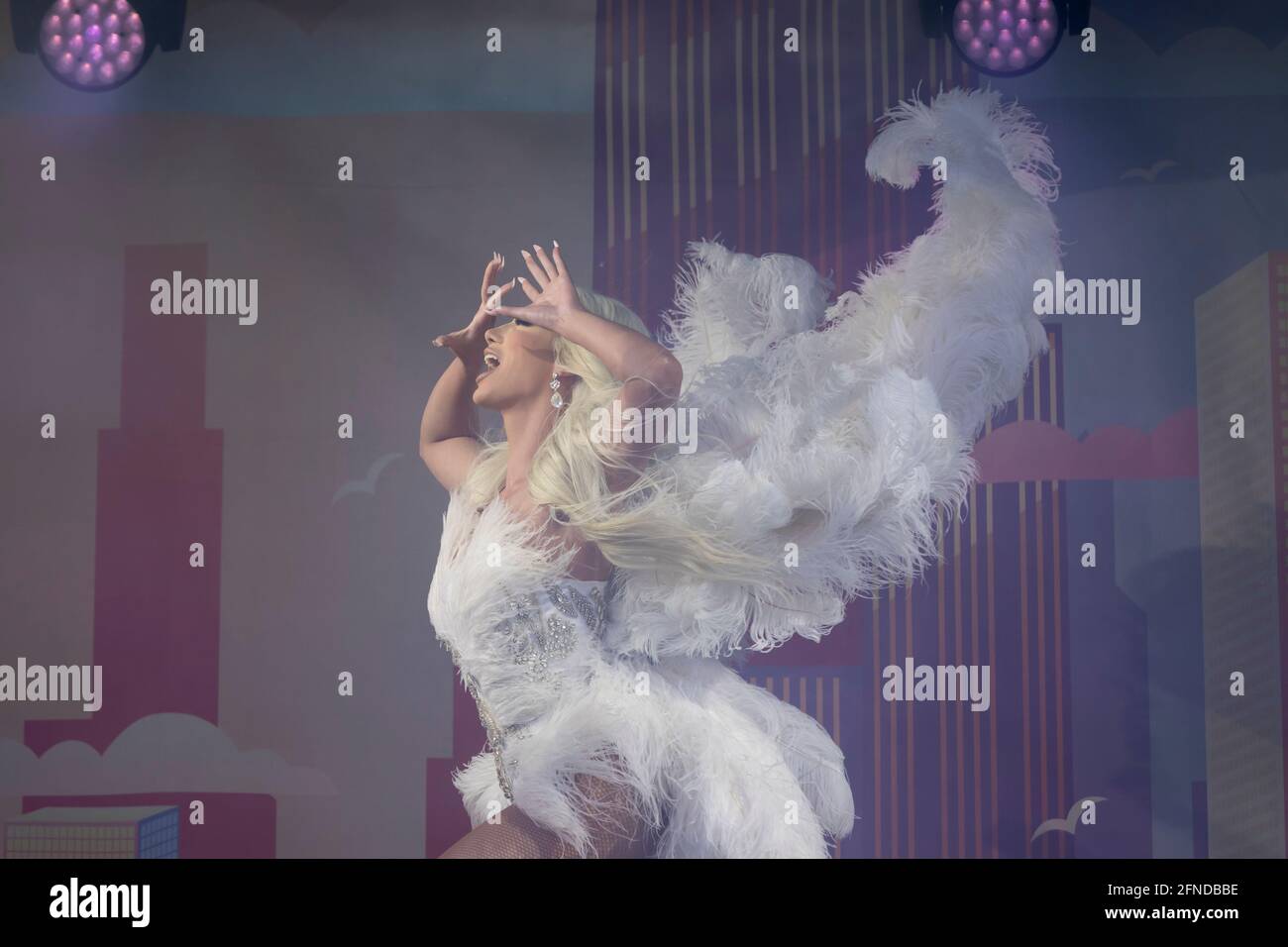 Beautiful drag queen hi-res stock photography and images - Alamy