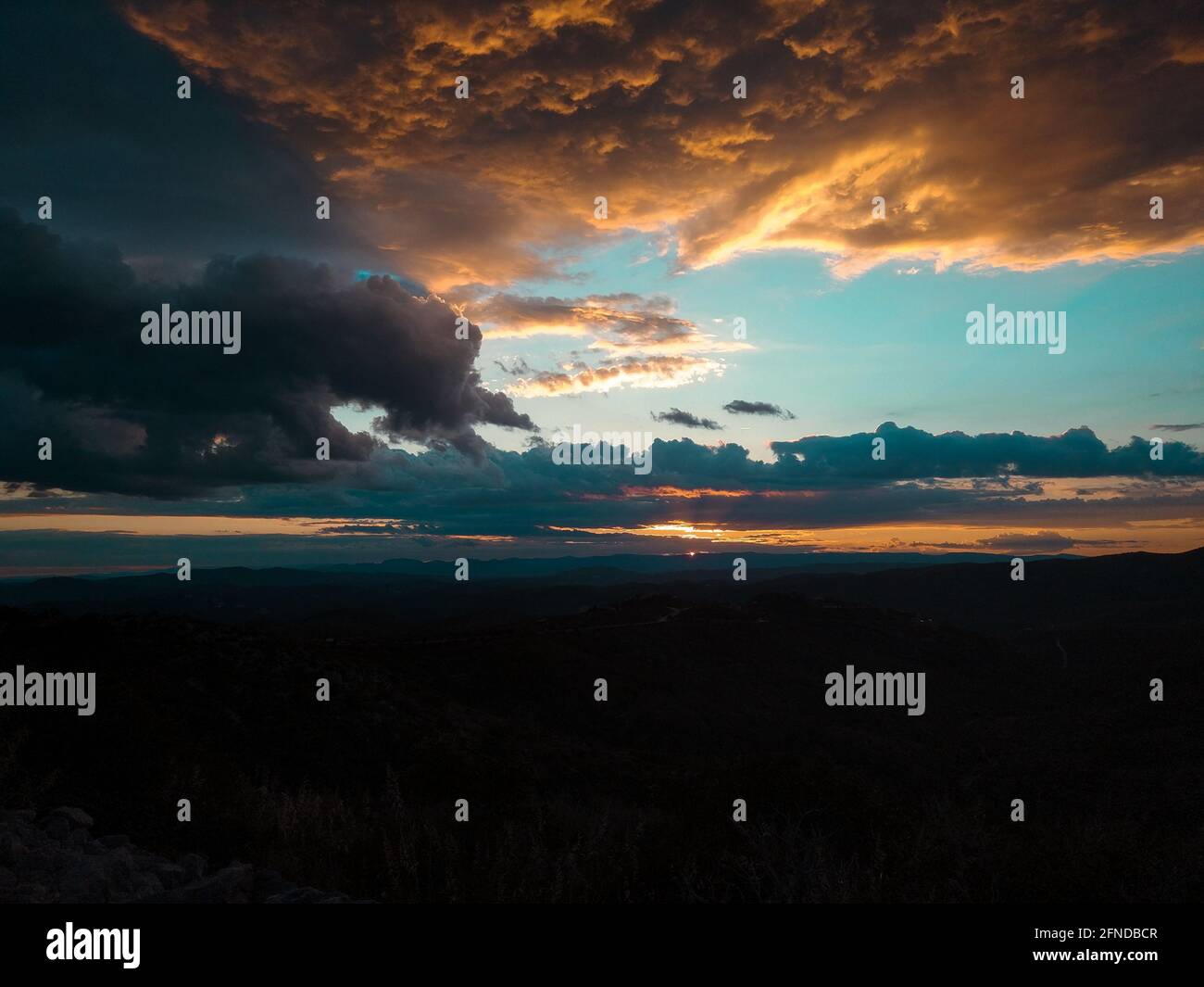 Best sunset background hi-res stock photography and images - Alamy