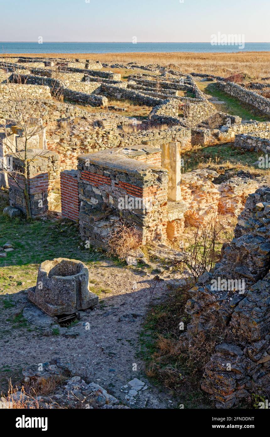 Histria, Romania - Ruins of ancient Greek colony city of Istros ...
