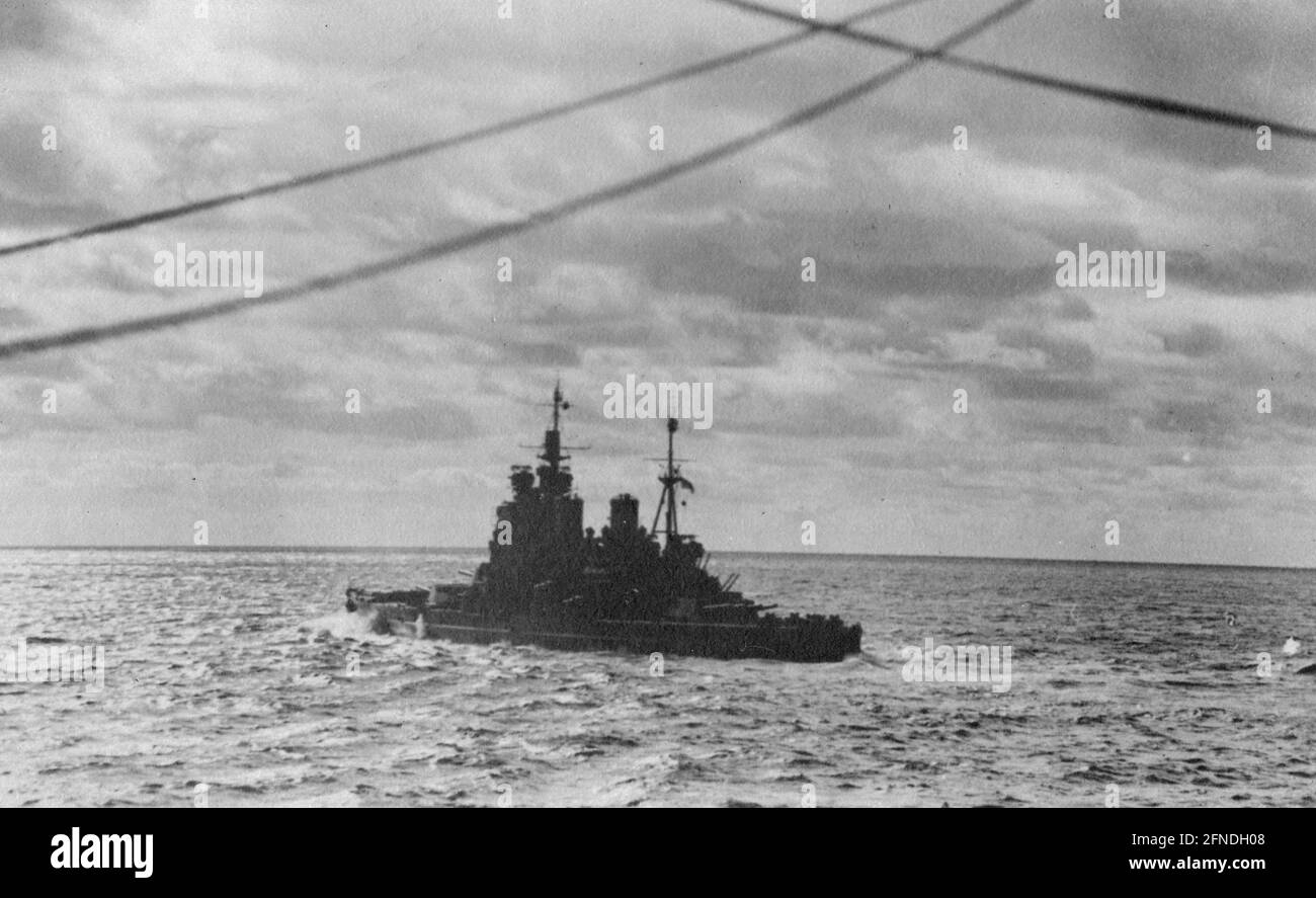 HMS King George V Stock Photo - Alamy