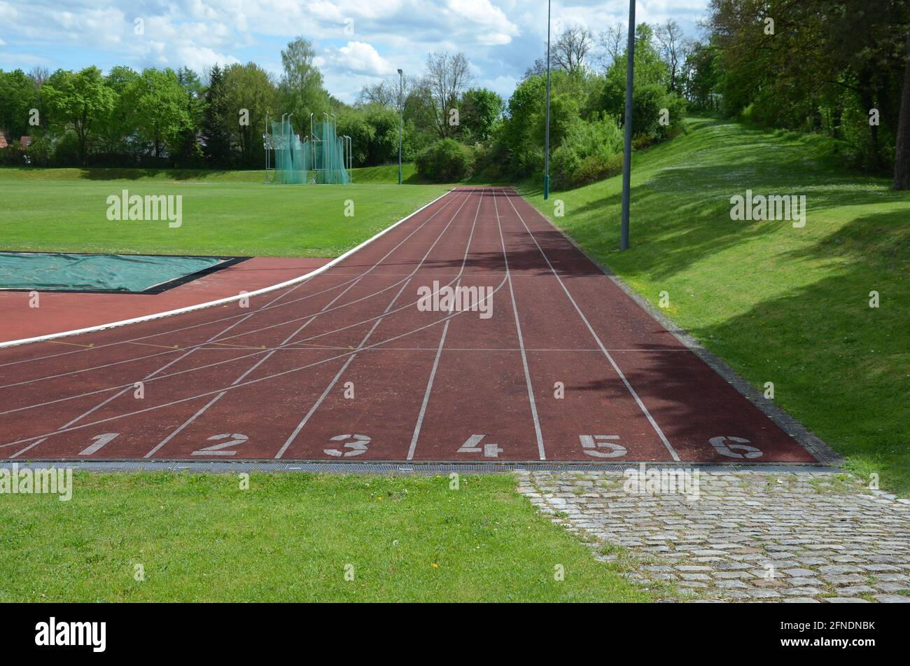 Professional distance runner hi-res stock photography and images - Alamy