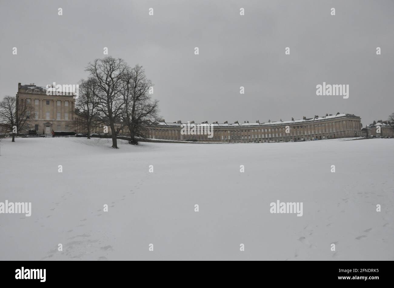 Snow bath hi-res stock photography and images - Alamy