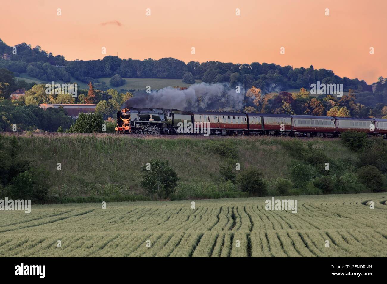 Steam train sunset hi-res stock photography and images - Alamy