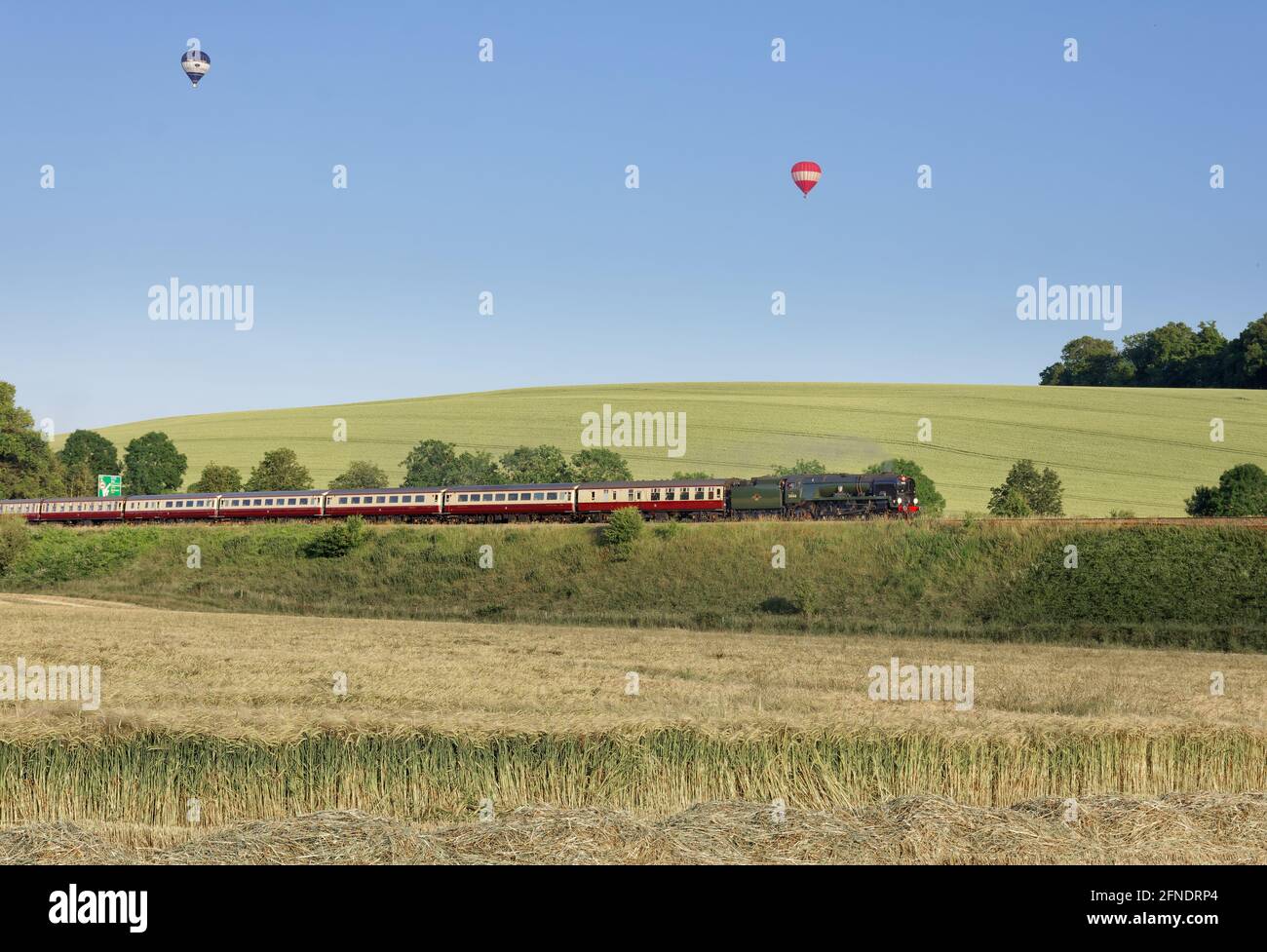 Blue steam locomotive hi-res stock photography and images - Alamy