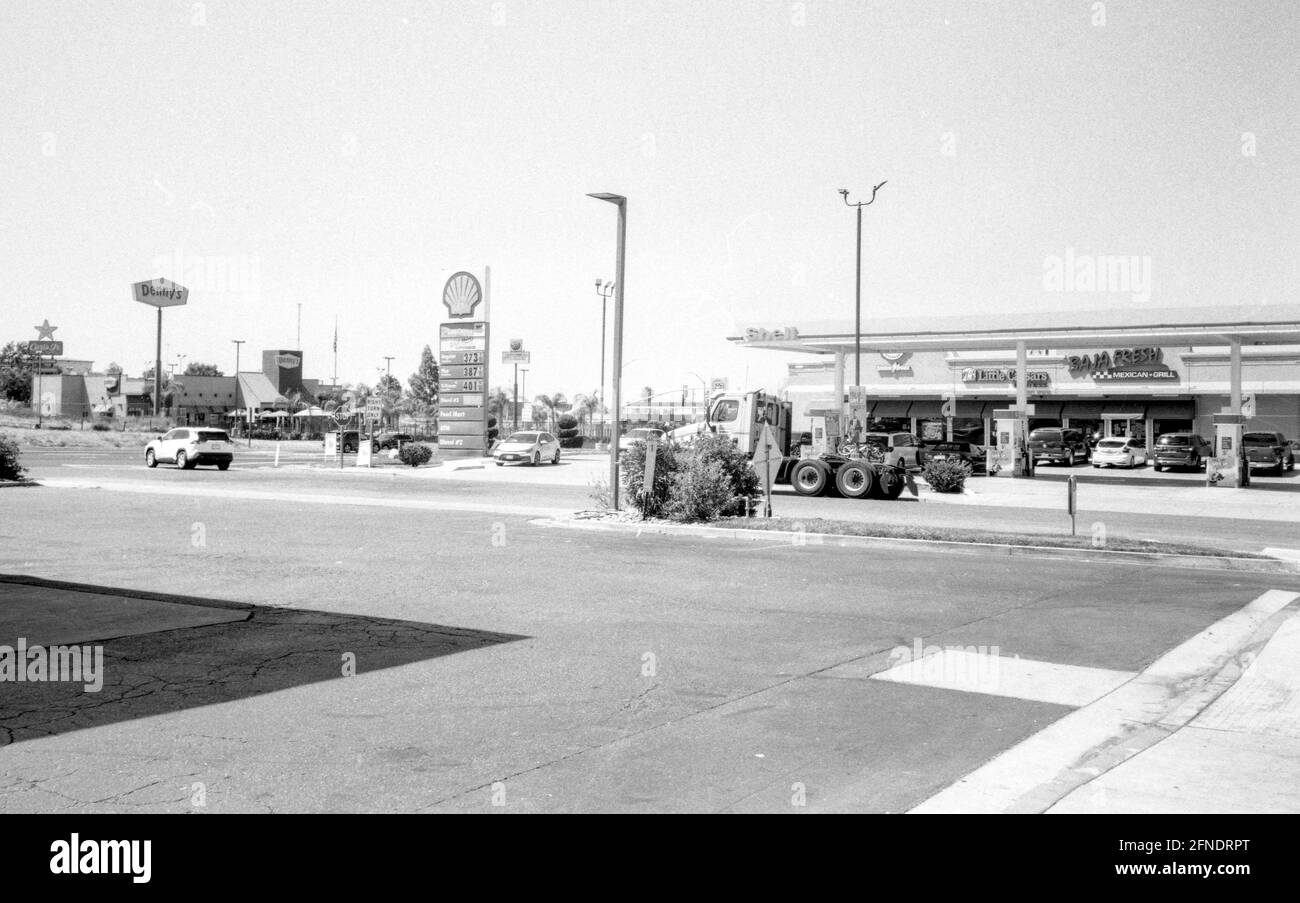 2000s gas station Black and White Stock Photos & Images - Alamy