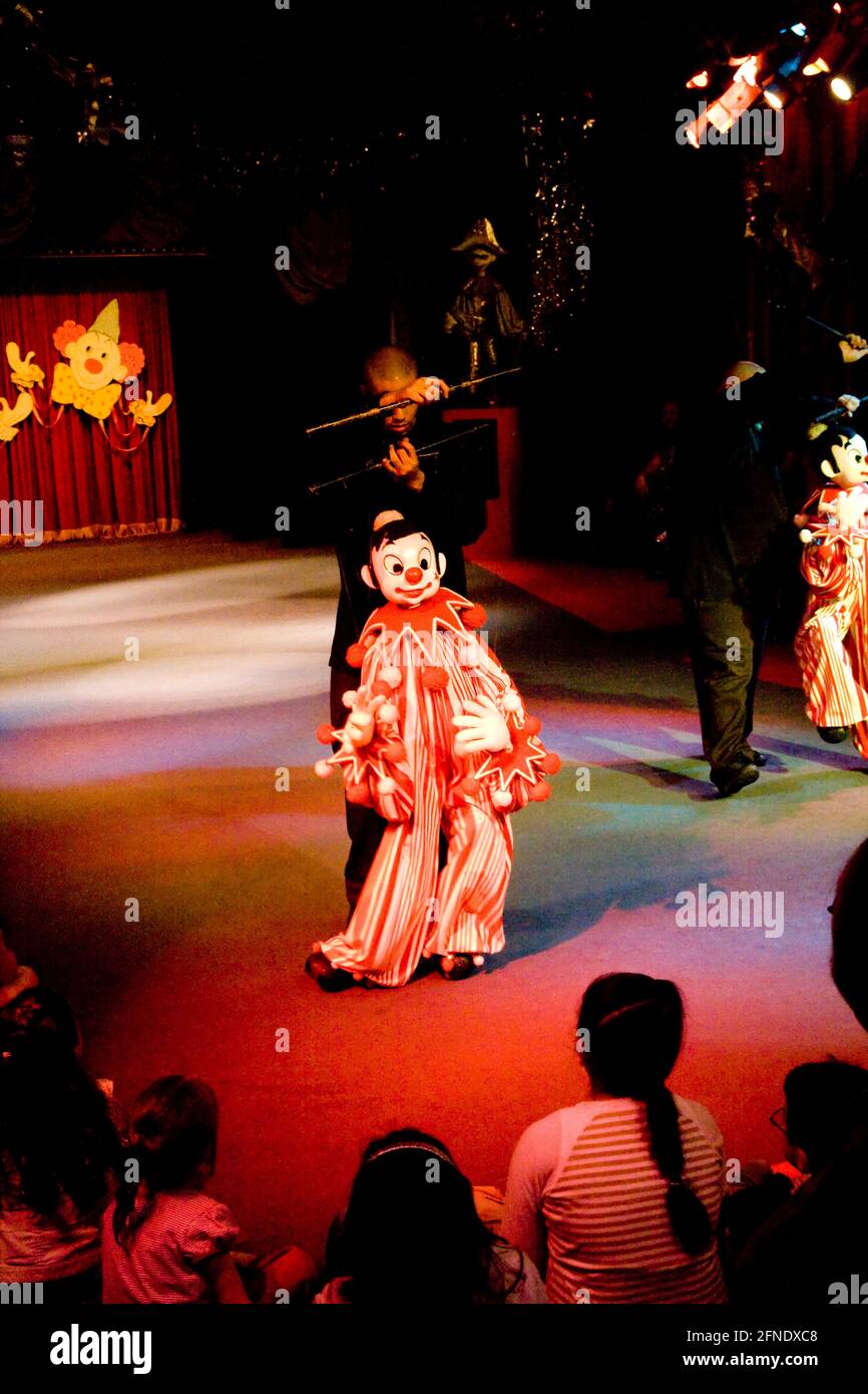 Bob baker theater hi-res stock photography and images - Alamy