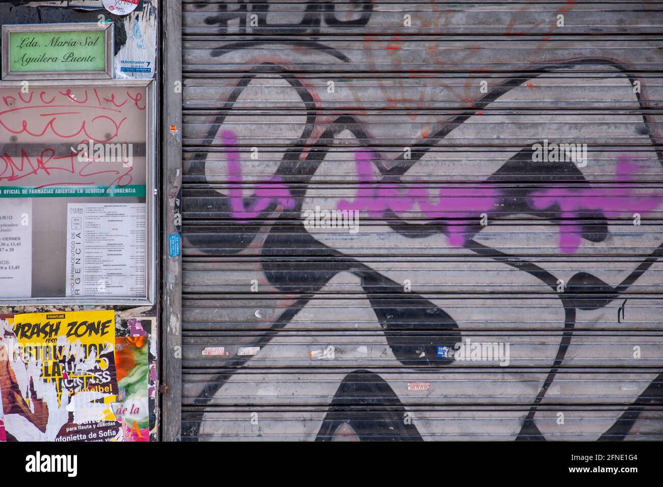 Graffiti covered shutters hi-res stock photography and images - Alamy