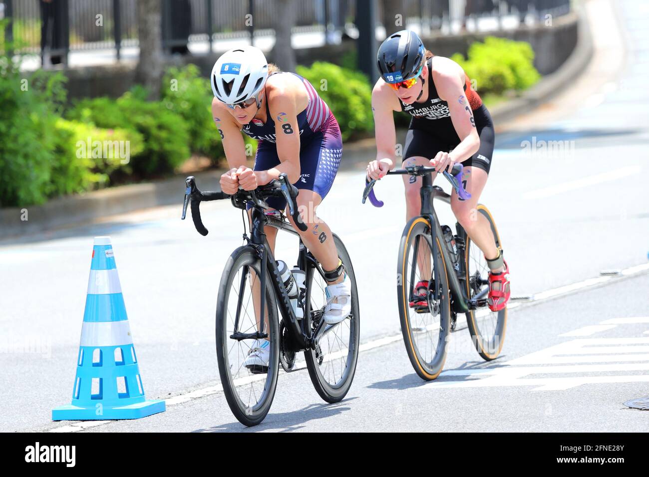 Yokohama, Kanagawa, Japan. 15th May, 2021. (L-R) Taylor Knibb (USA ...