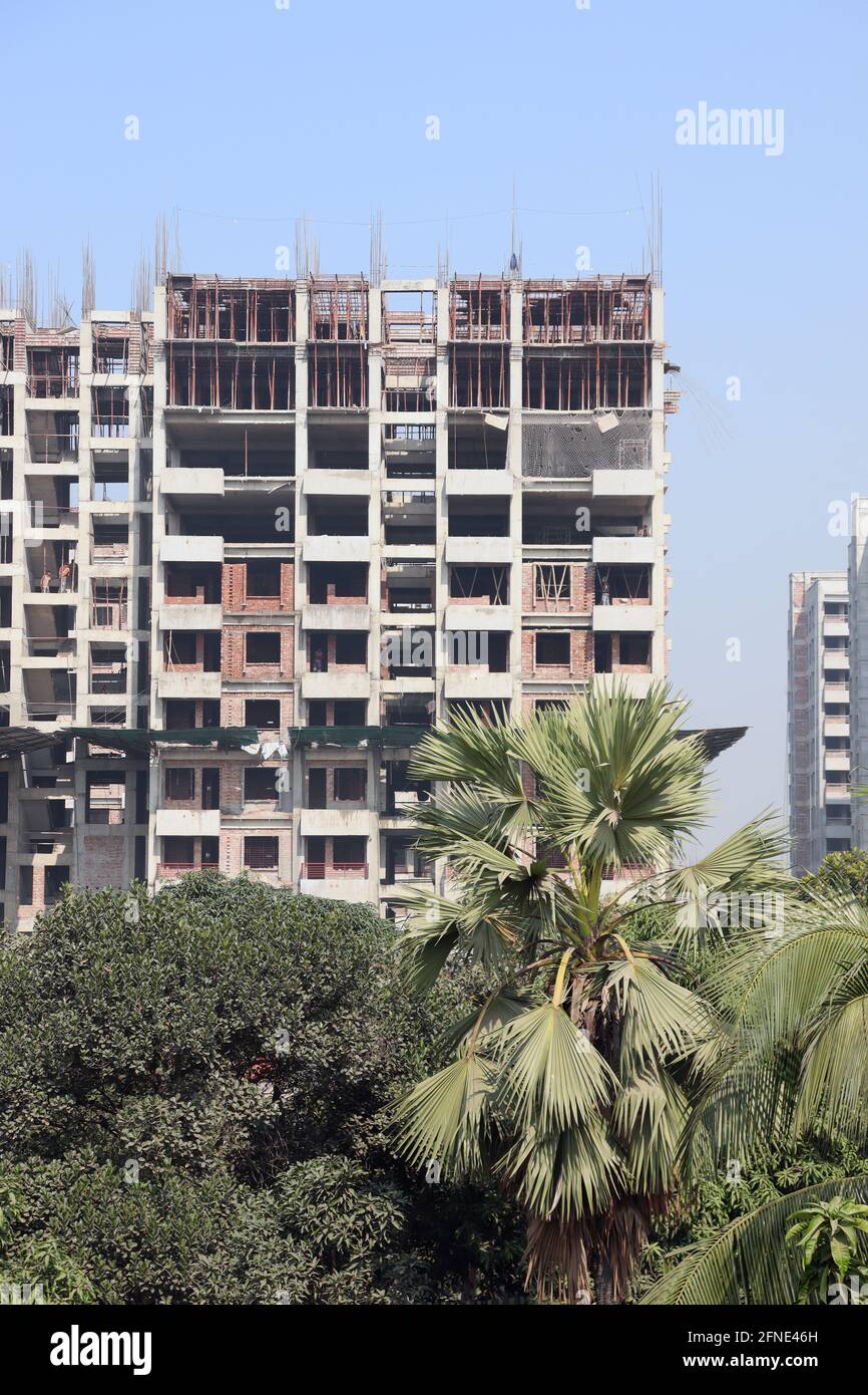 Apartment building view hi-res stock photography and images - Alamy