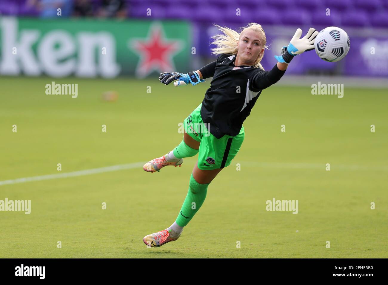 Devon kerr hi-res stock photography and images - Alamy