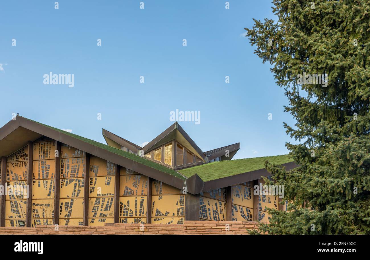 Temple Emanuel synagogue in Denver, Colorado, the largest and oldest ...