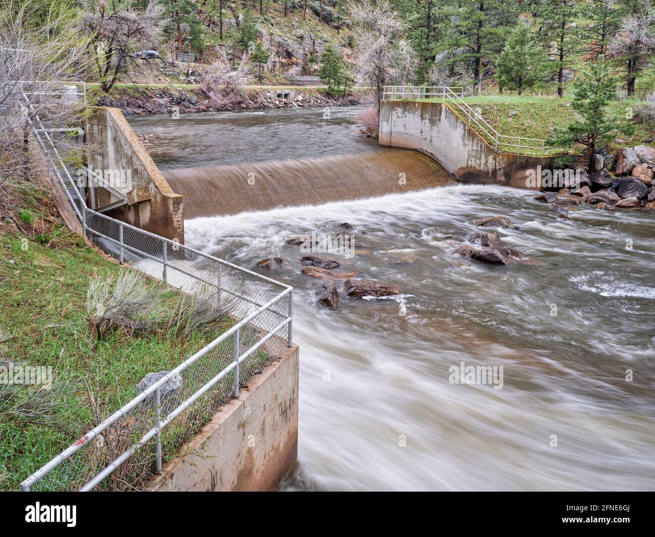 Water diversion hi-res stock photography and images - Alamy