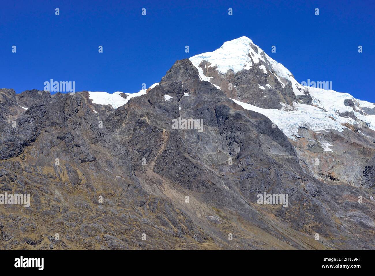 Summit of Nevado Veronica, Ruta 28B, Urubamba Province, Peru Stock ...