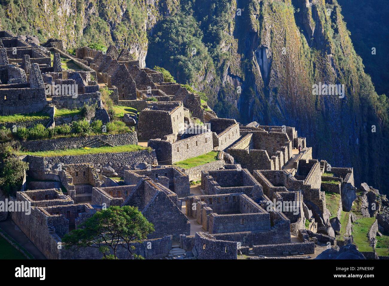 Inca ruined city at sunrise, Machu Picchu, Urubamba province, Peru ...
