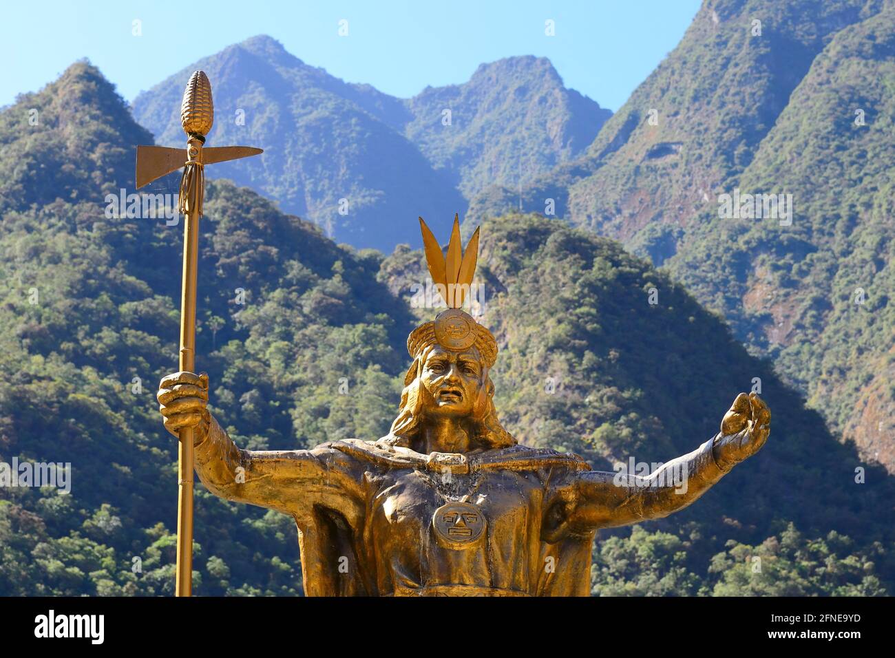 Statue of the Inca Pachacutec at the main square, Aguas Calientes ...