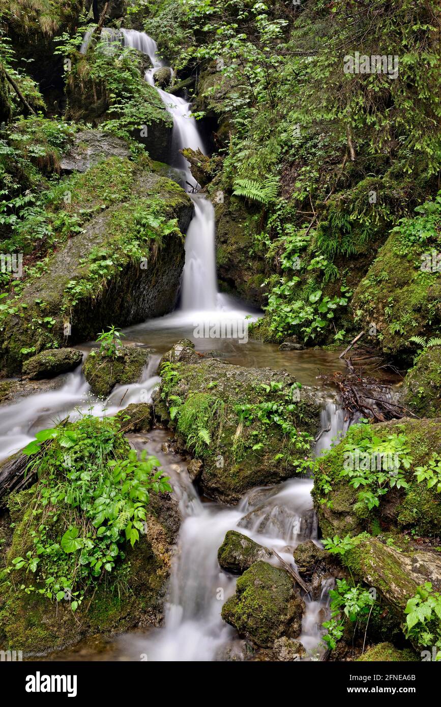 Hinang waterfall hi-res stock photography and images - Alamy