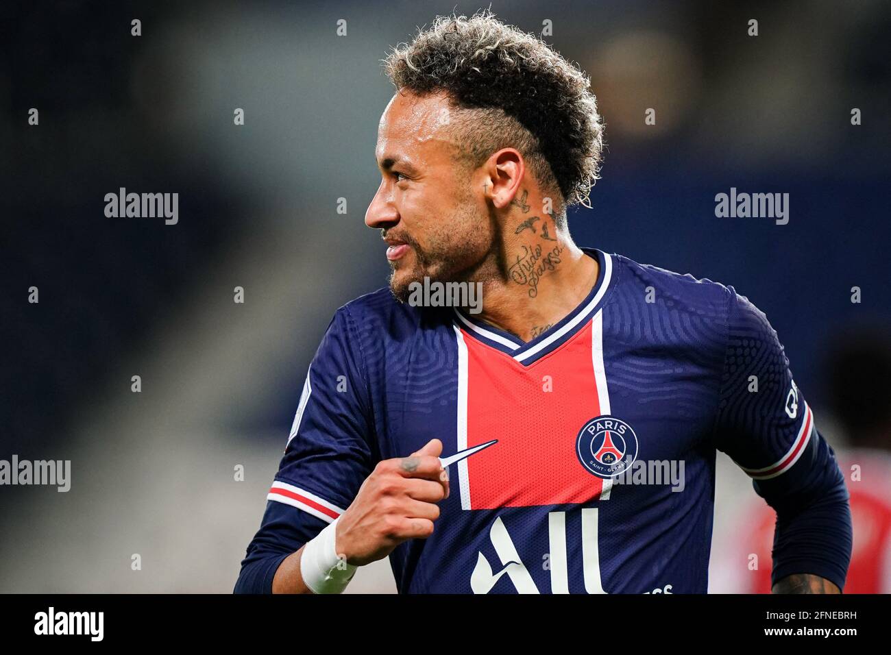 Neymar during the French Ligue 1 football match between Paris Saint ...