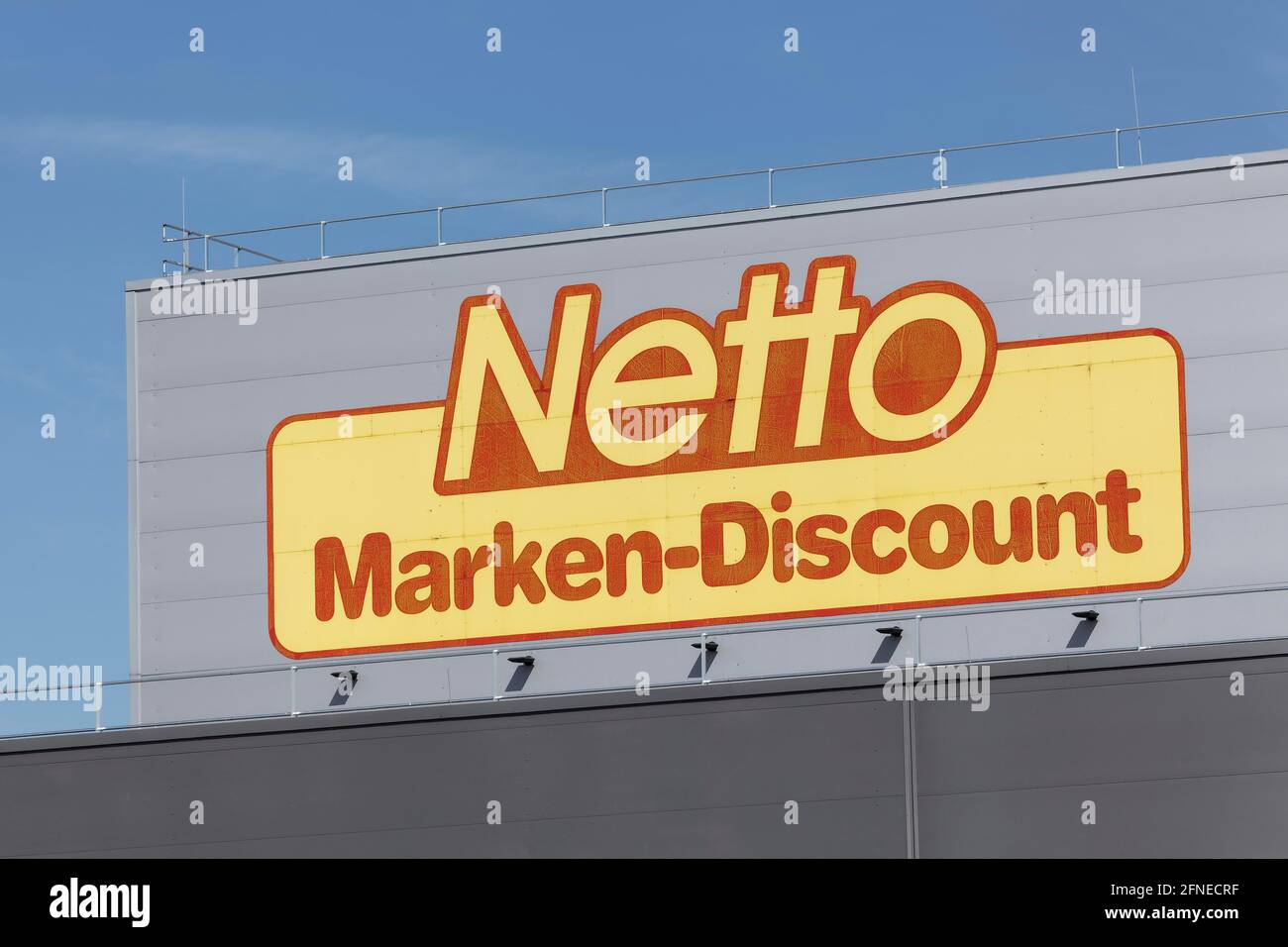 Netto Marken-Discount, logo at the logistics center Krefeld, food ...
