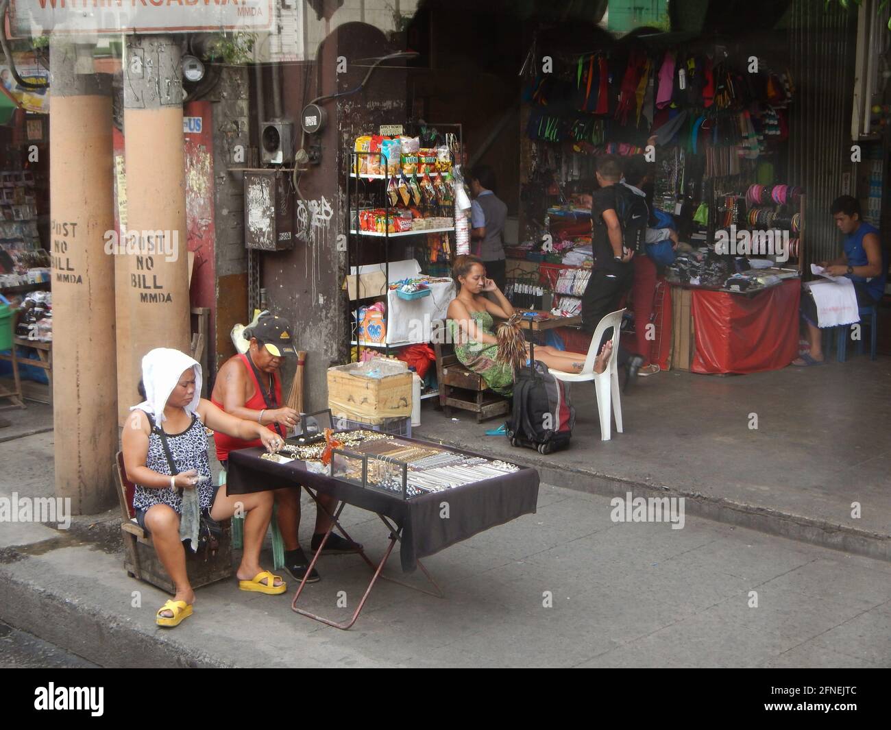 Roadside chains hi-res stock photography and images - Alamy