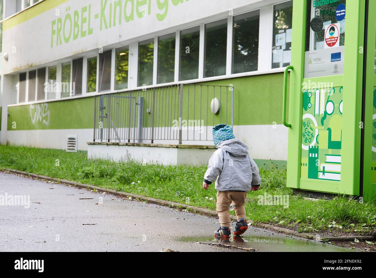 Daycare centers hi-res stock photography and images - Alamy