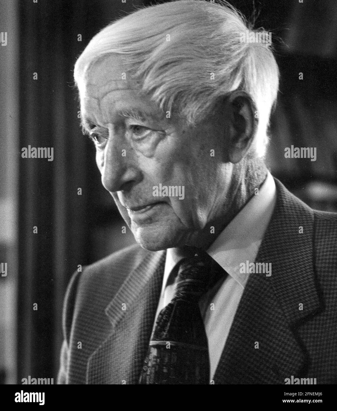 Ernst jünger Black and White Stock Photos & Images - Alamy