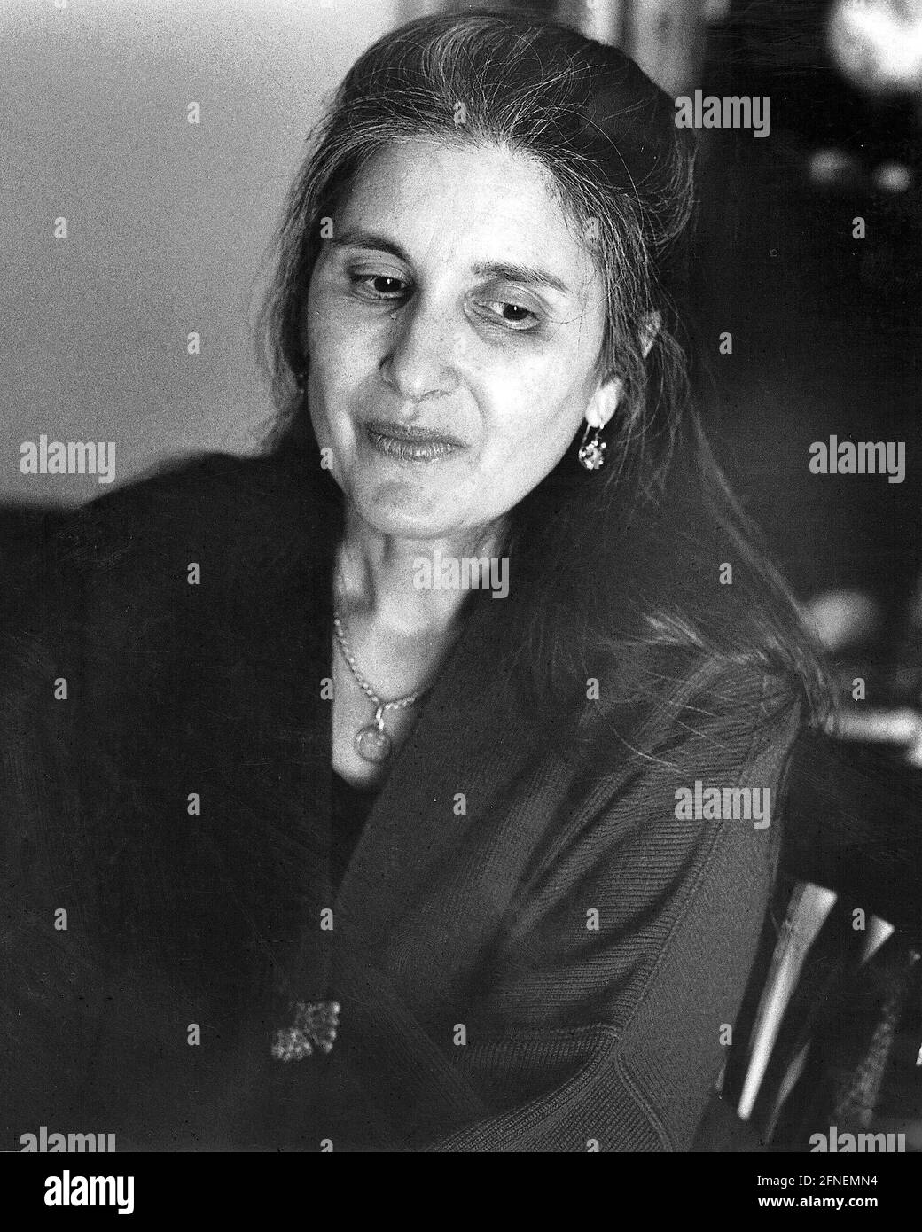 Max expression hi-res stock photography and images - Alamy