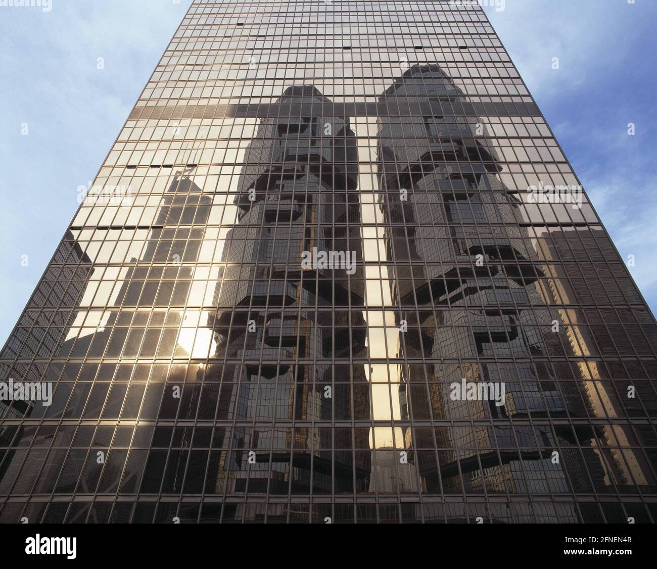 Finance centrum hi-res stock photography and images - Alamy