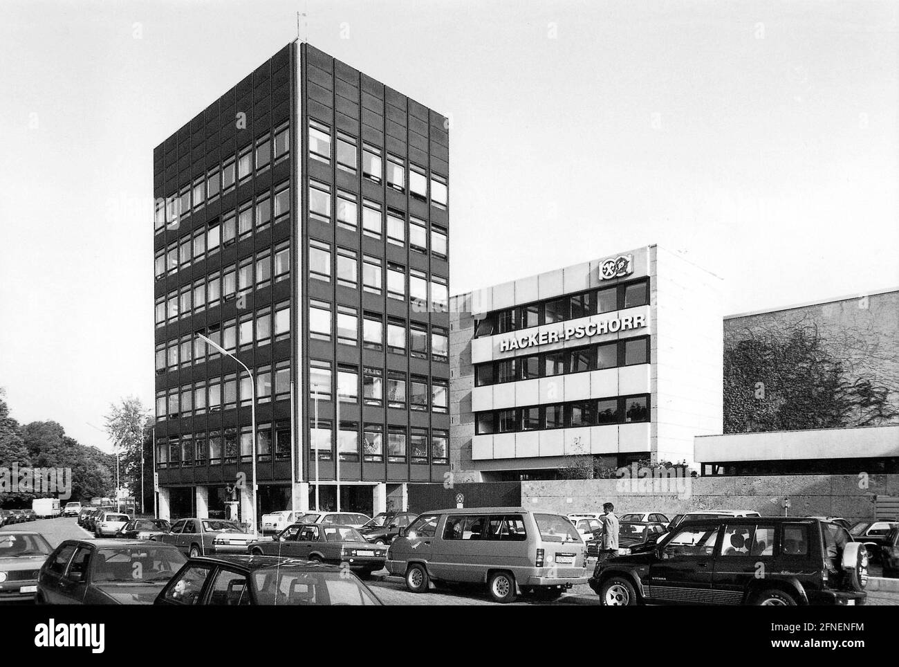 Hacker pschorr munich Black and White Stock Photos & Images - Alamy