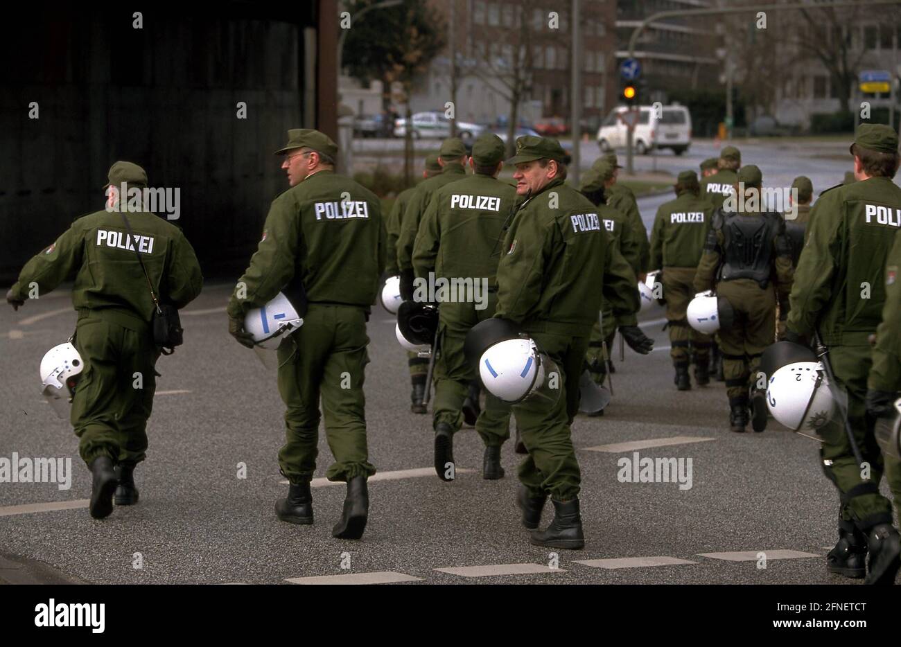 Hamburg riot police on a mission. [automated translation] Stock Photo ...
