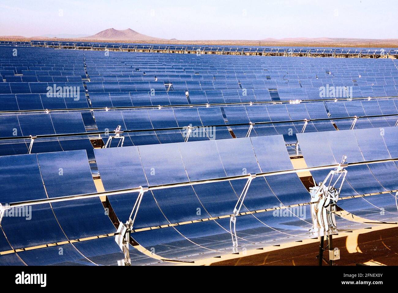 Solar trough power plant hi-res stock photography and images - Alamy