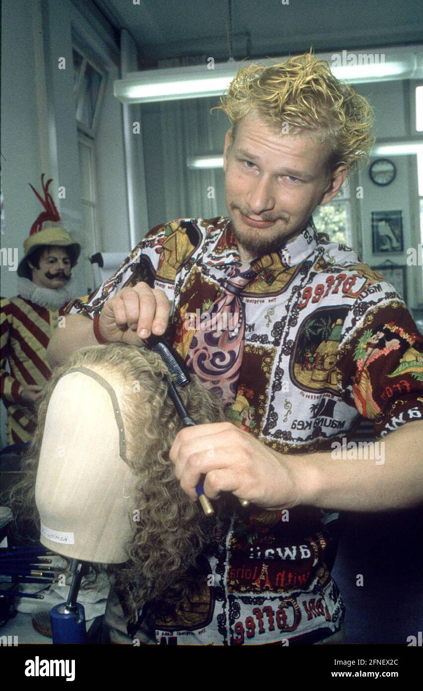 Hairstyle art culture and entertainment hi-res stock photography and ...