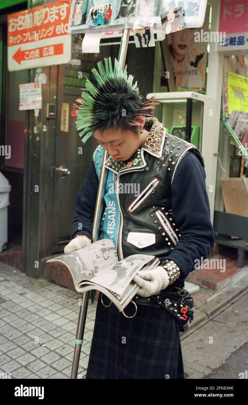 Juvenile at Takeshita-dori, a popular hangout for young people in Tokyo ...
