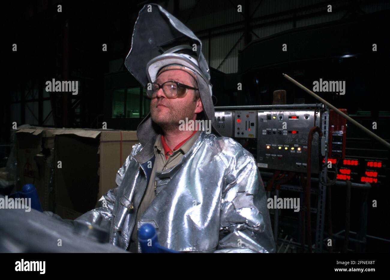 Thyssen Krupp Stahl AG Stahlwerk Hamborn (Duisburg): casting-rolling ...