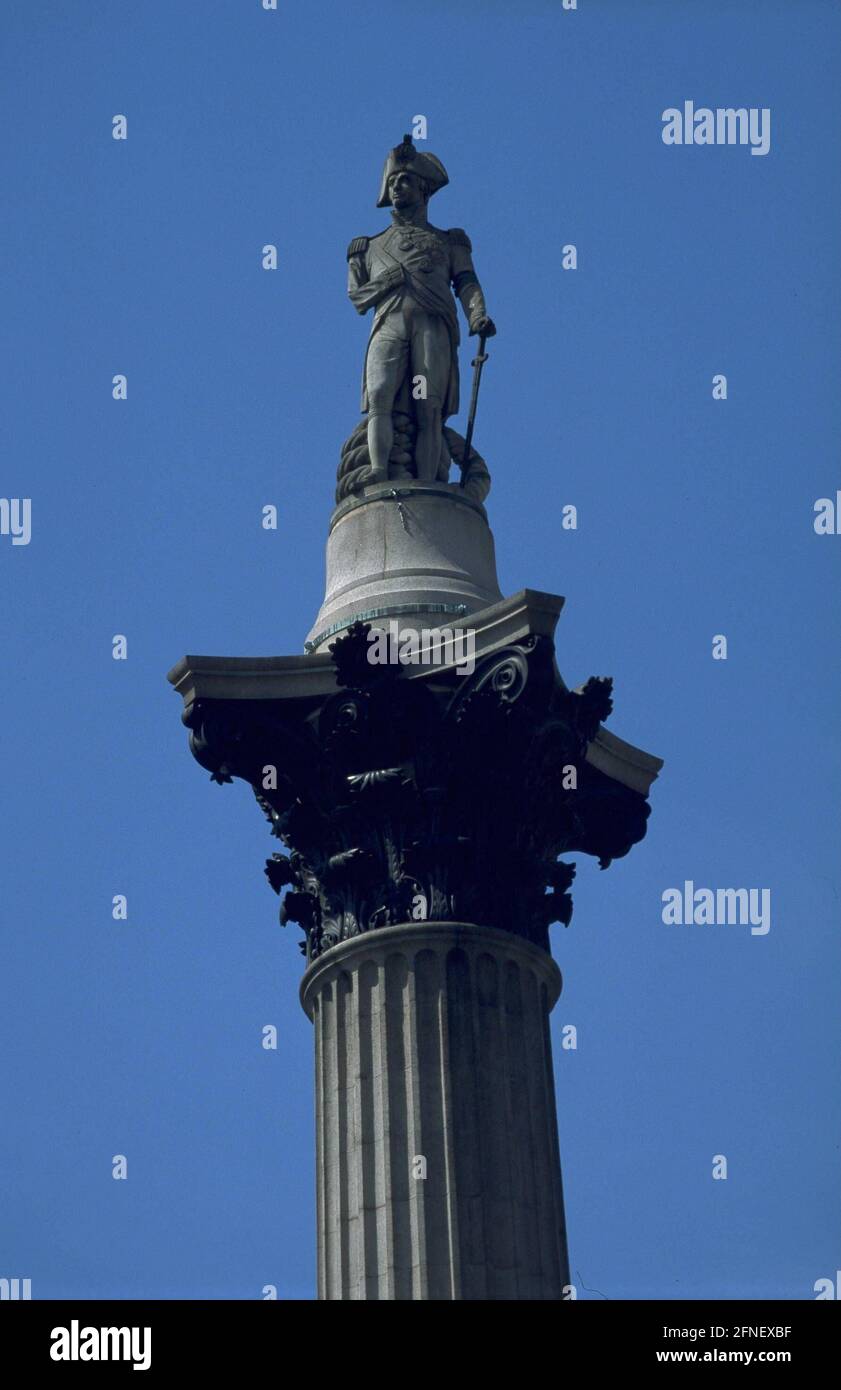 Nelson column in trafalgar square hi-res stock photography and images ...
