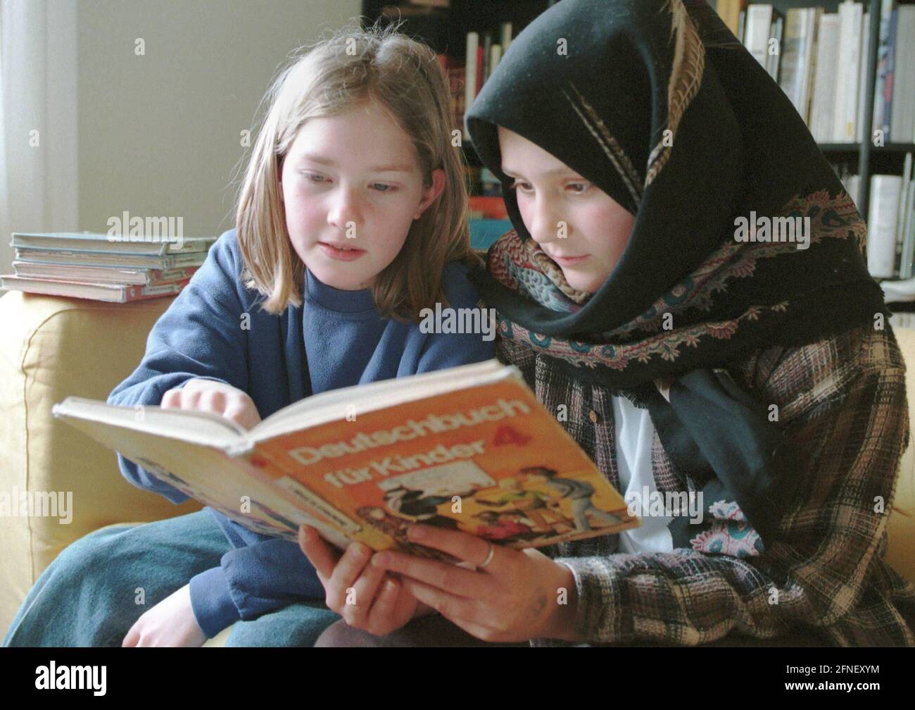 German turkish friendship hi-res stock photography and images - Alamy