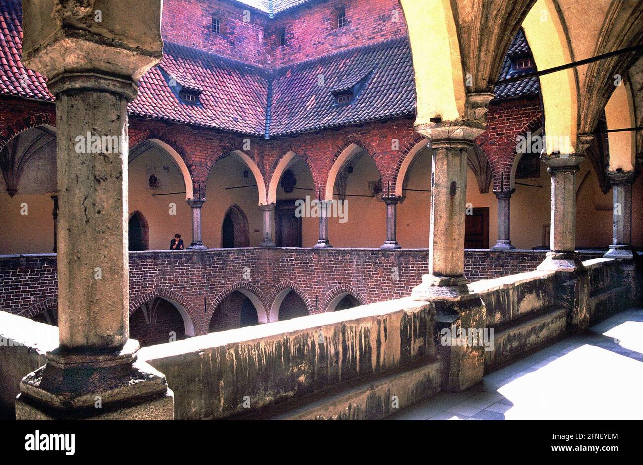 Inner courtyard of the medieval castle in Lidzbark Warminski (Heilsberg ...
